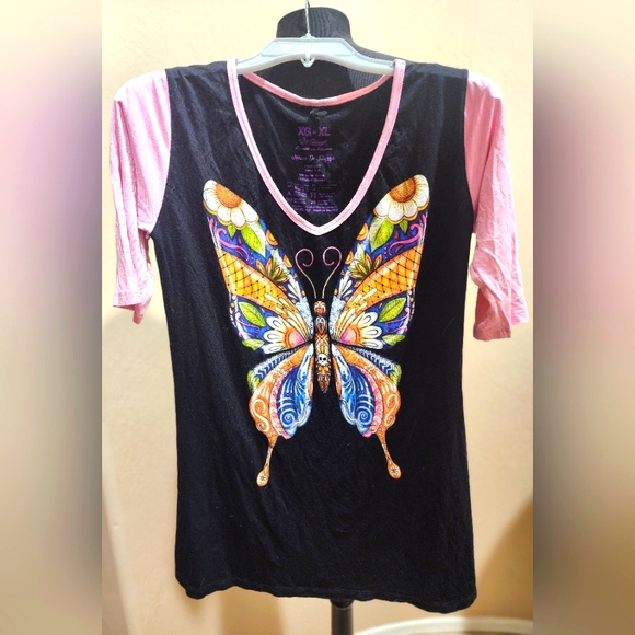 Ay Guey | Tops | Ay Guey Skull Black Pink Butterfly 34 Jersey Xl Mexico ...
